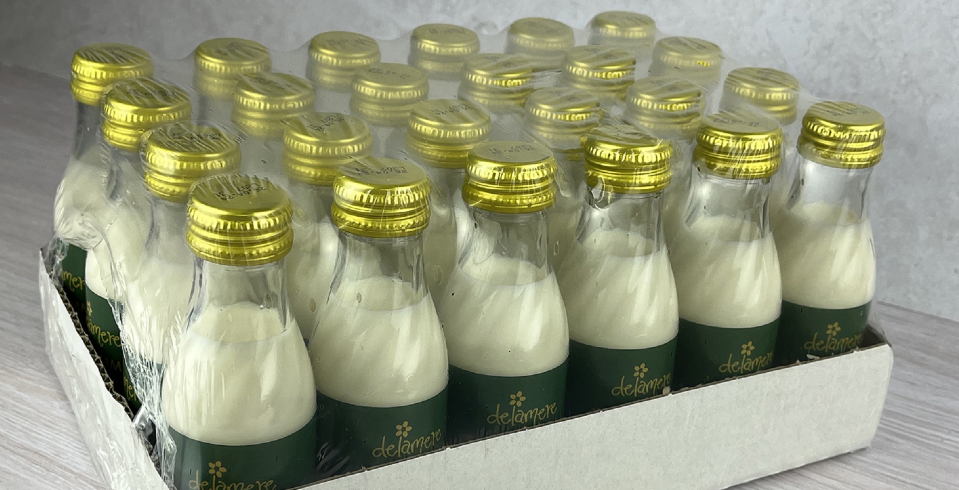 Delamere Mini Milk & Oat glass bottles for food service/hospitality ...